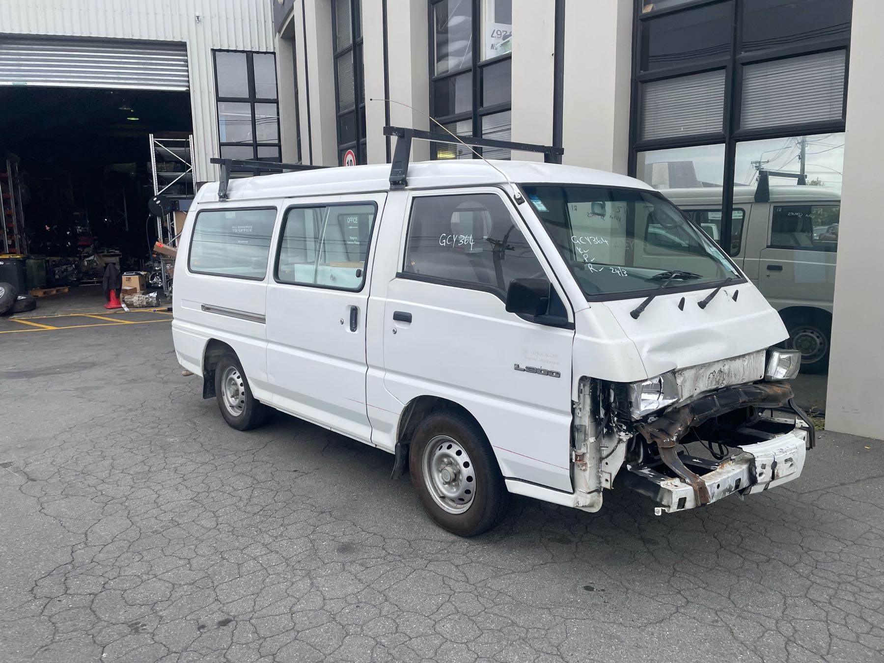 MITSUBISHI L300 2011 – NZ Van Spares Ltd